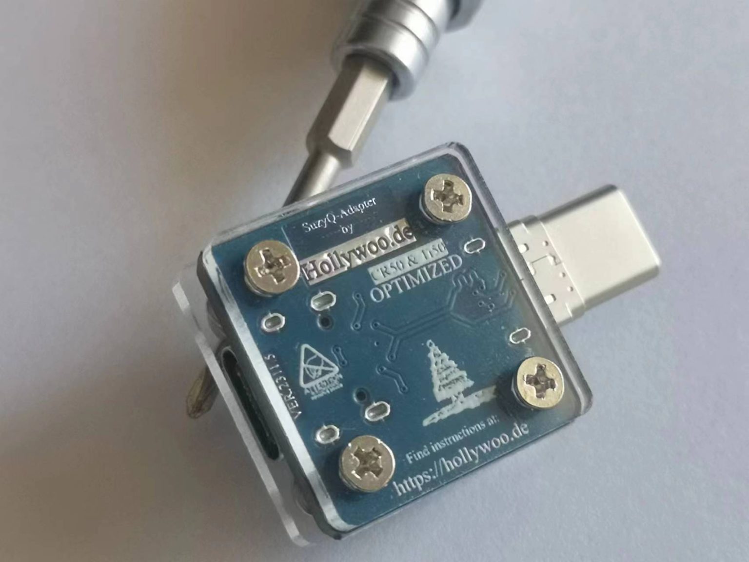 全网首款SuzyQable升级版：双C口CCD转接器 – Hollywoo.de